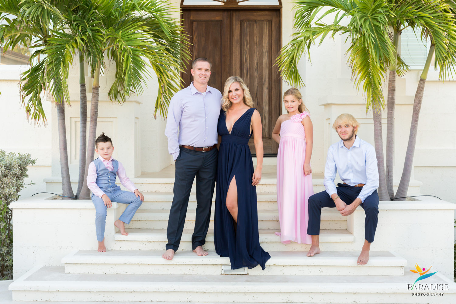 Vanity Fair Family Photos | Turks and Caicos Photographers