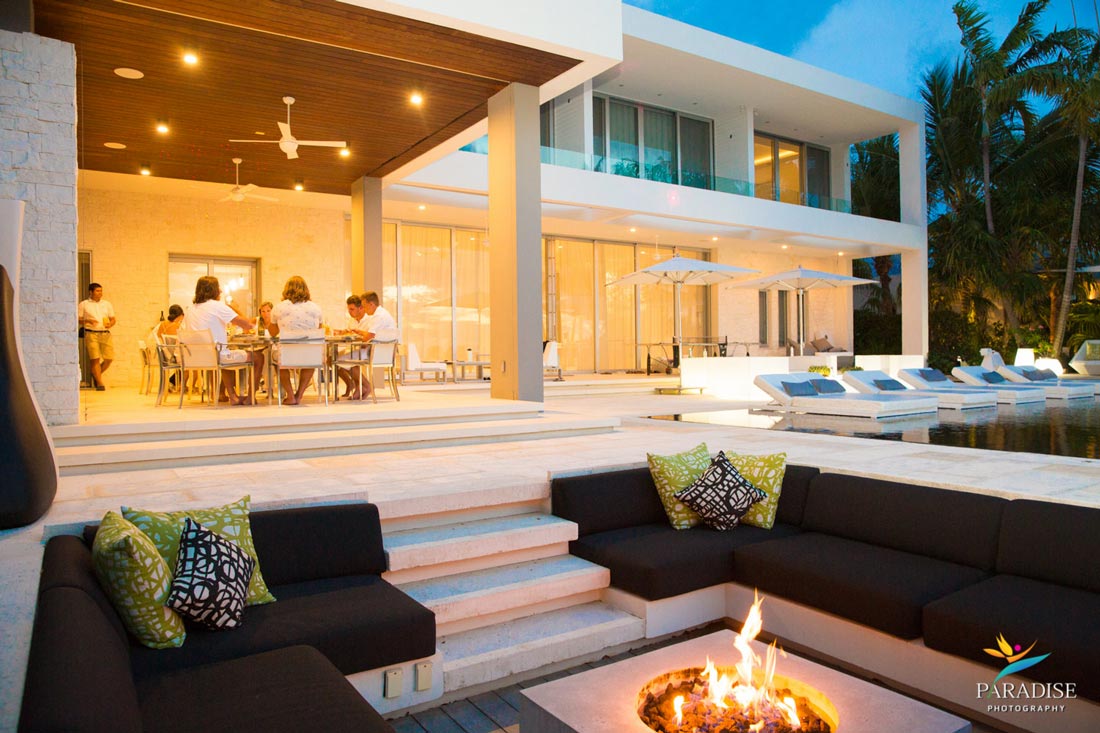 Villa Awa Family Portrait, | Turks and Caicos Photographers